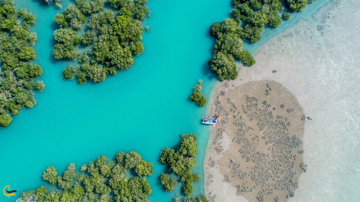 Iran Virgin ISLANDS across a culture expedition